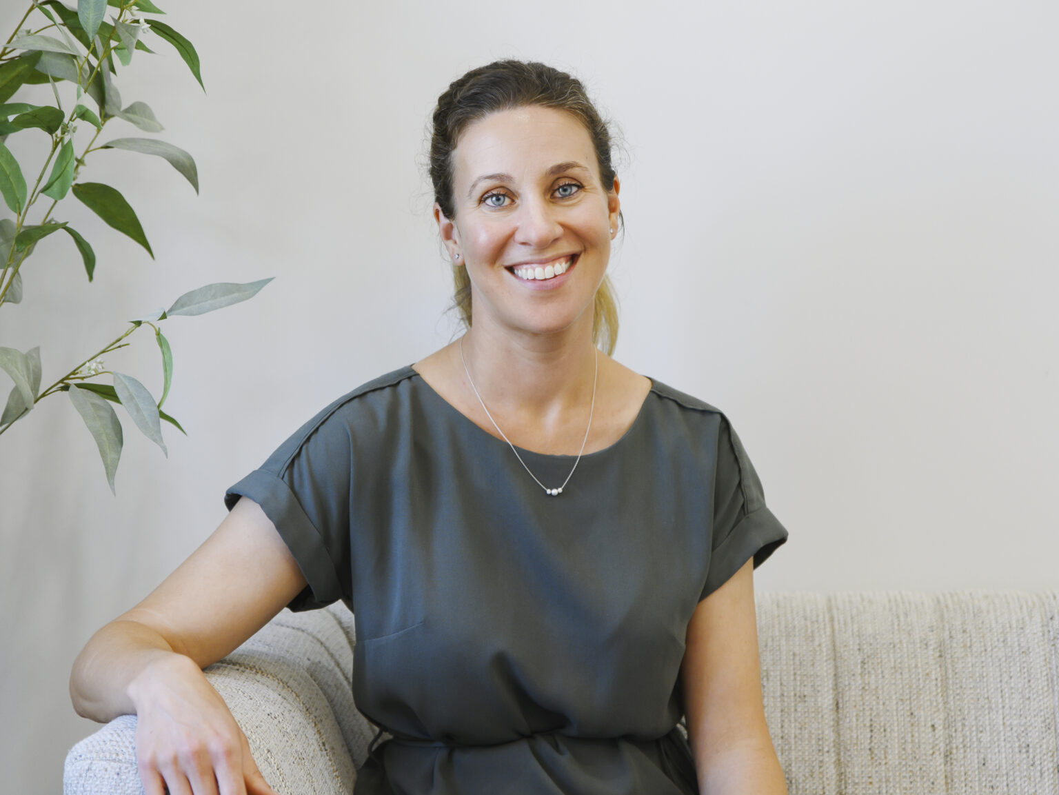 Claire Swart | Holistic Lyno Method Practitioner, Fascial Bodyworker at ...